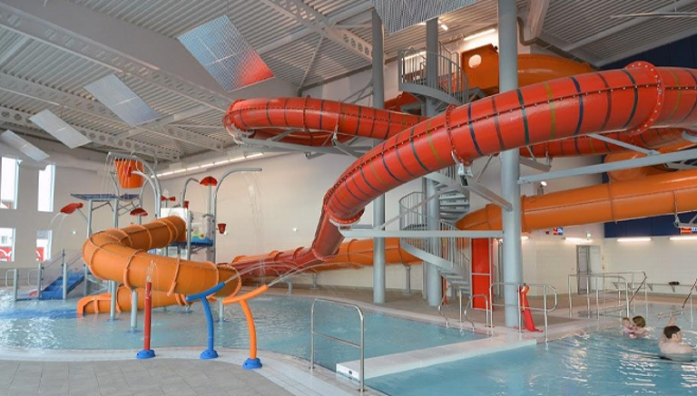 Best Local Swimming Pools on Yorkshire Coast - Crows Nest Holidays